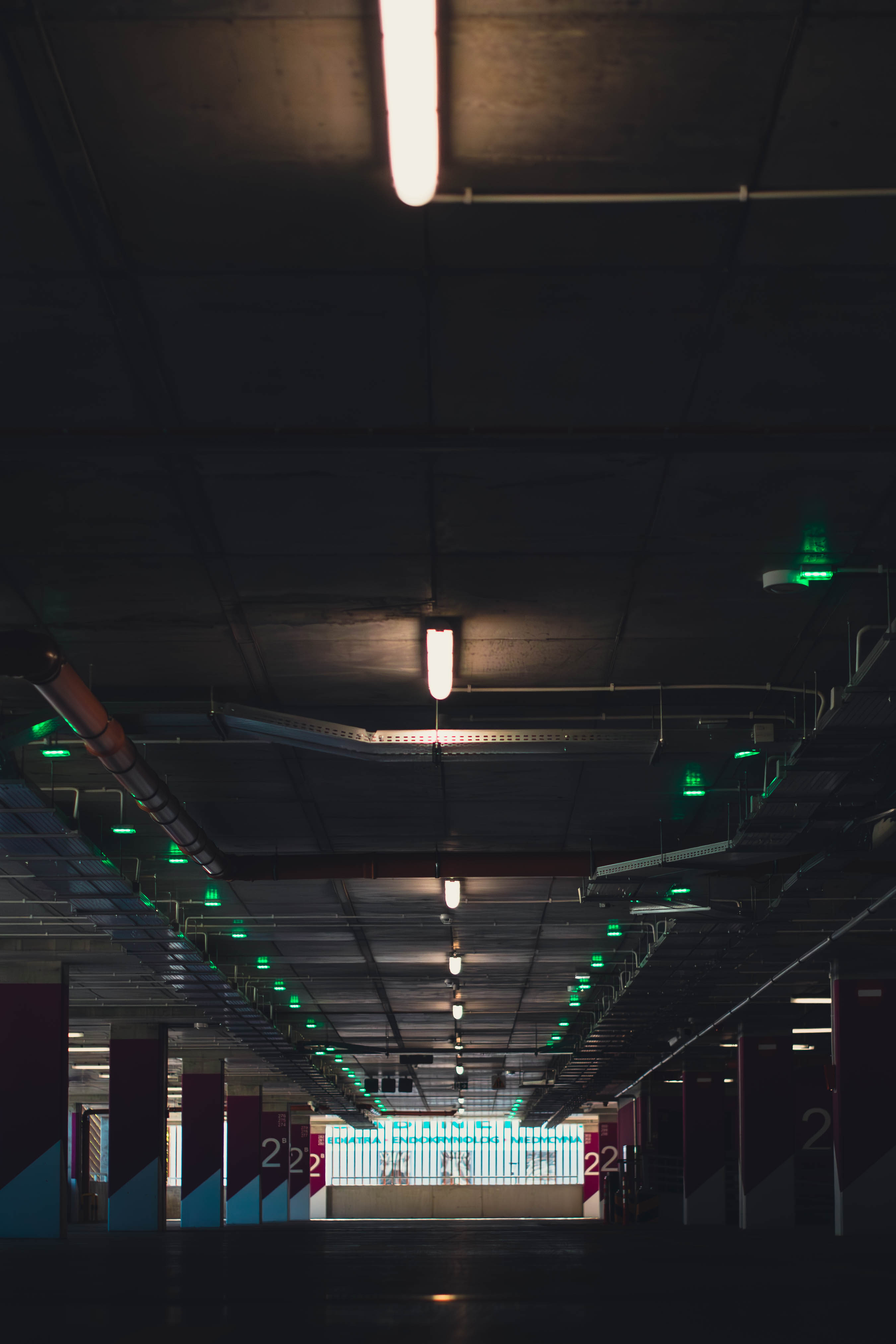 LUG - CIRRUS 2 LED - Linear and system luminaires